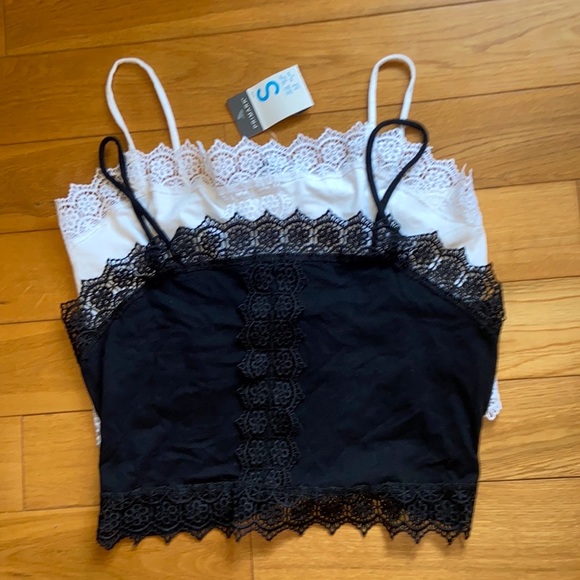 Primark | Tops | Nwt Primark Lace Blackwhite Crop Top Cami 2 Pack Size ...